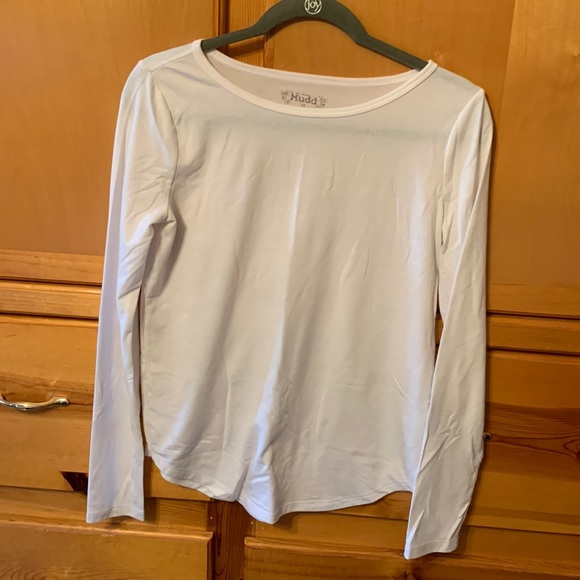 Mudd | Tops | Mudd White Long Sleeve Tee Size Xs | Poshmark
